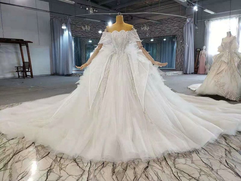 Simple Ball Gown Wedding Dress Off The Shoulder Long Train